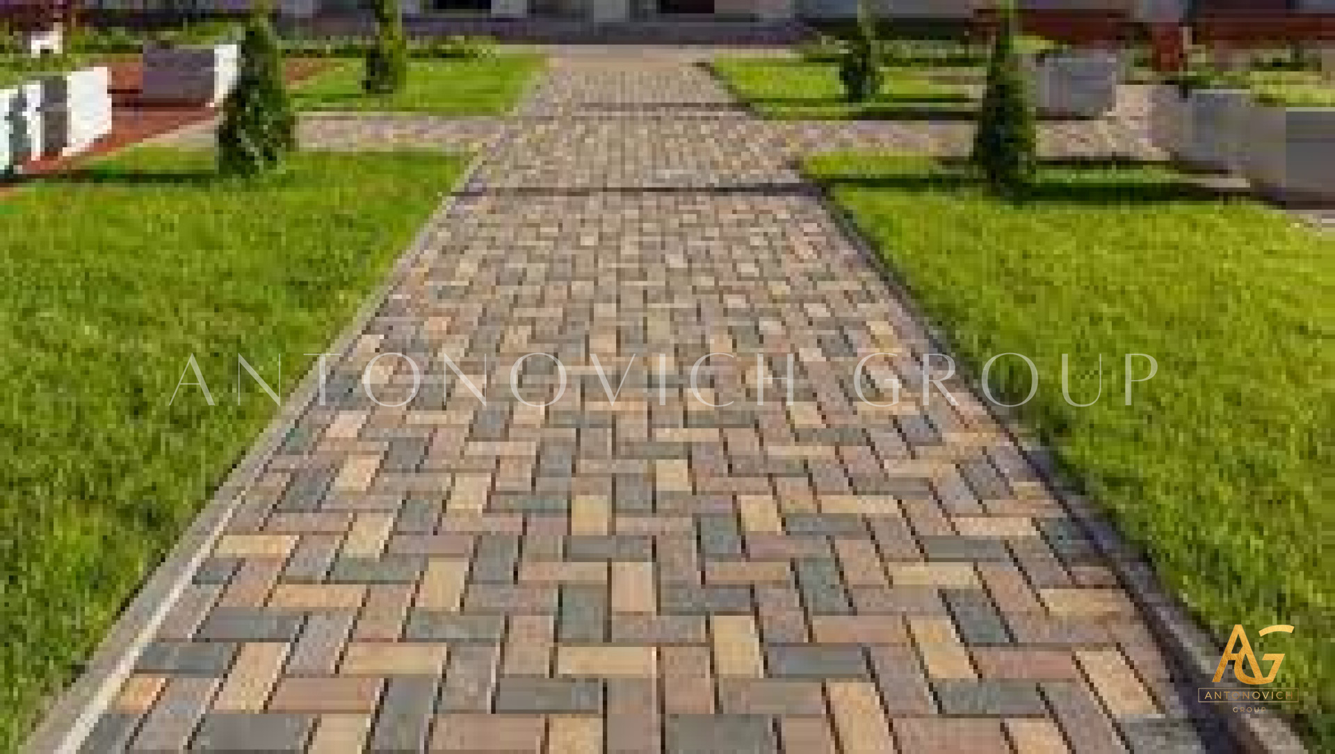 Interlock & Paver Tiles